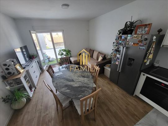 Miran kraj, fantastičan duplex - 83m², Klisa