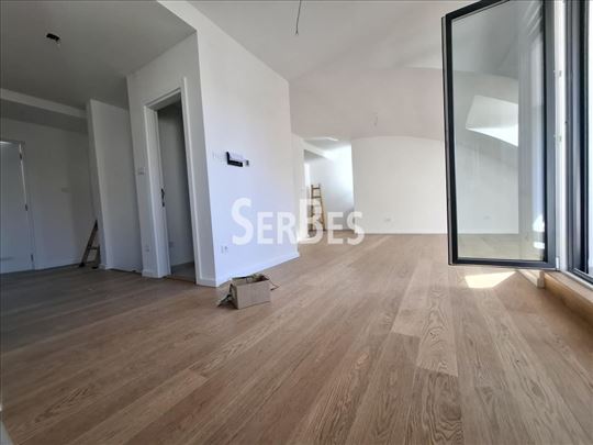Odličan nov 4,0 stan 104m2 u urbanoj vili kod Bule