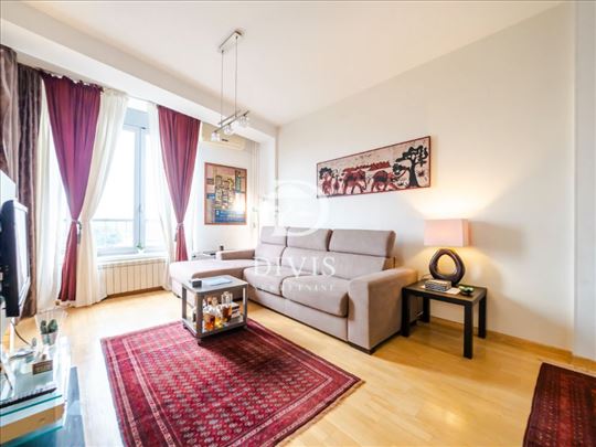 Prodaja 2.0 stana na Dorćolu, novija zgrada,41m2