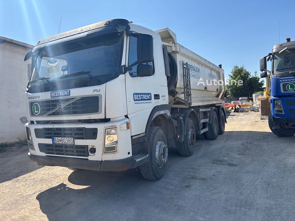 Prodaje se Volvo FM 440 8X4 kiper na aukciji