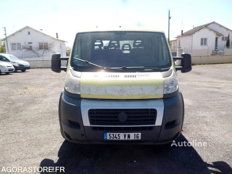 Prodaje se Fiat DUCATO kamion s ravnom platformom < 3.5t na aukciji
