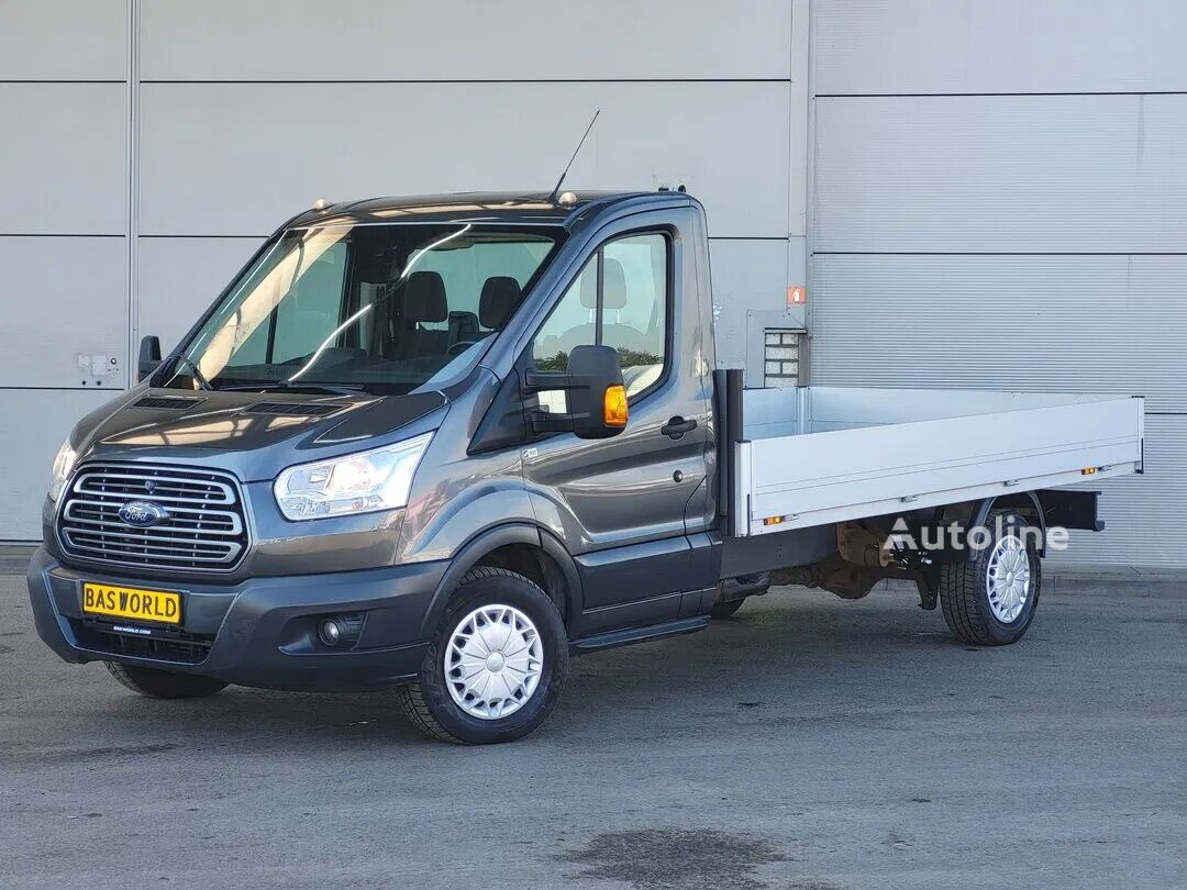 Prodaje se Ford Transit kamion s ravnom platformom < 3.5t na aukciji