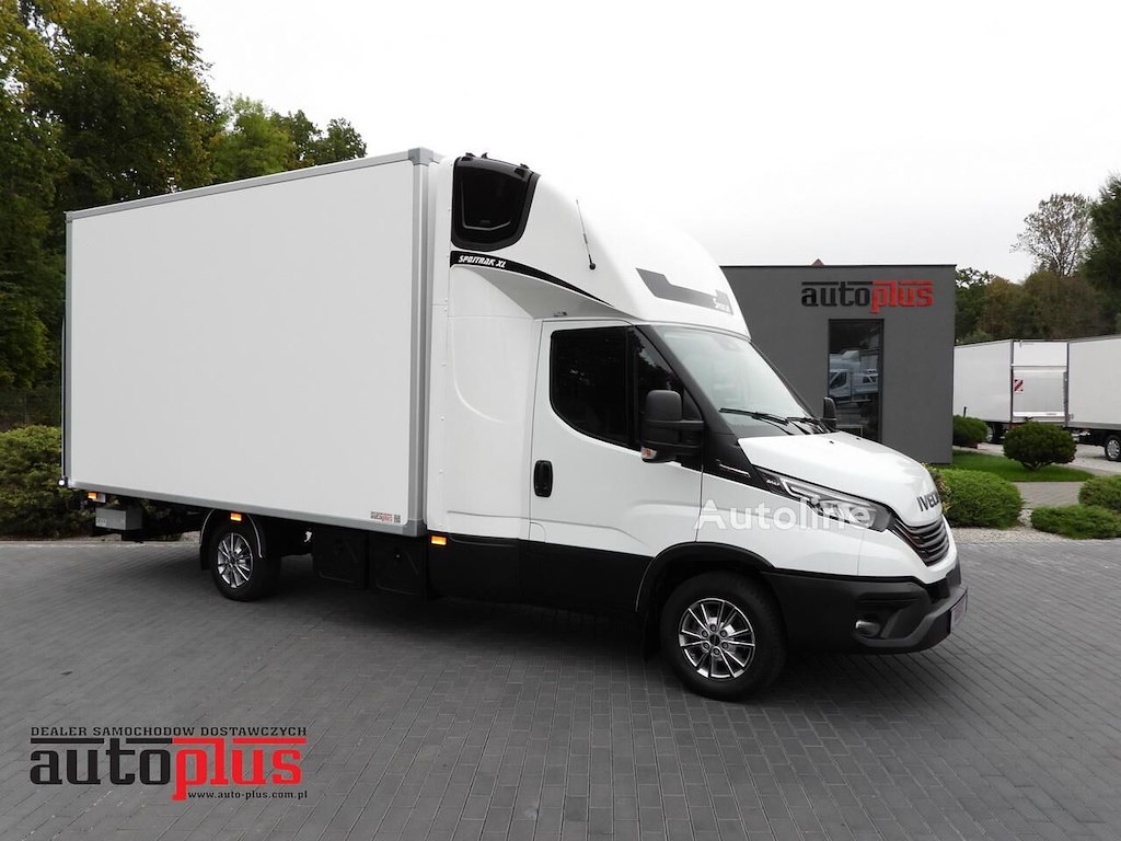 IVECO DAILY 35S18 KONTENER HI-MATIC WINDA 8 PALET TEMPOMAT NAWIGACJA L kamion furgon < 3.5t