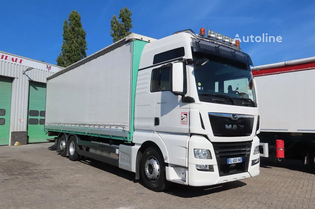 MAN TGX 26.470 ' AS NEW' condition, lift axel, moving axel, edscha, kamion sa klizna zavesa cerada