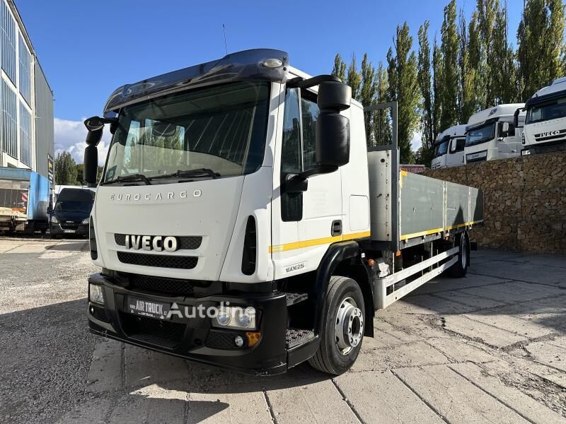 IVECO Eurocargo 160E25 VALNÍK KLIMA EURO5 kamion s ravnom platformom