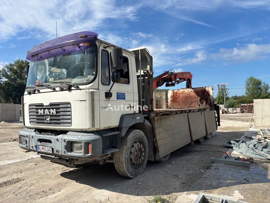 Prodaje se MAN FE 410 A 8X4 + HR kamion s ravnom platformom na aukciji