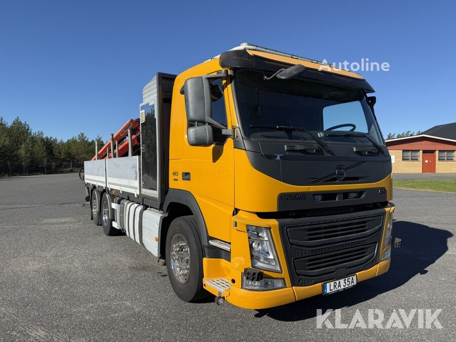Prodaje se Volvo FM410 kamion s ravnom platformom na aukciji