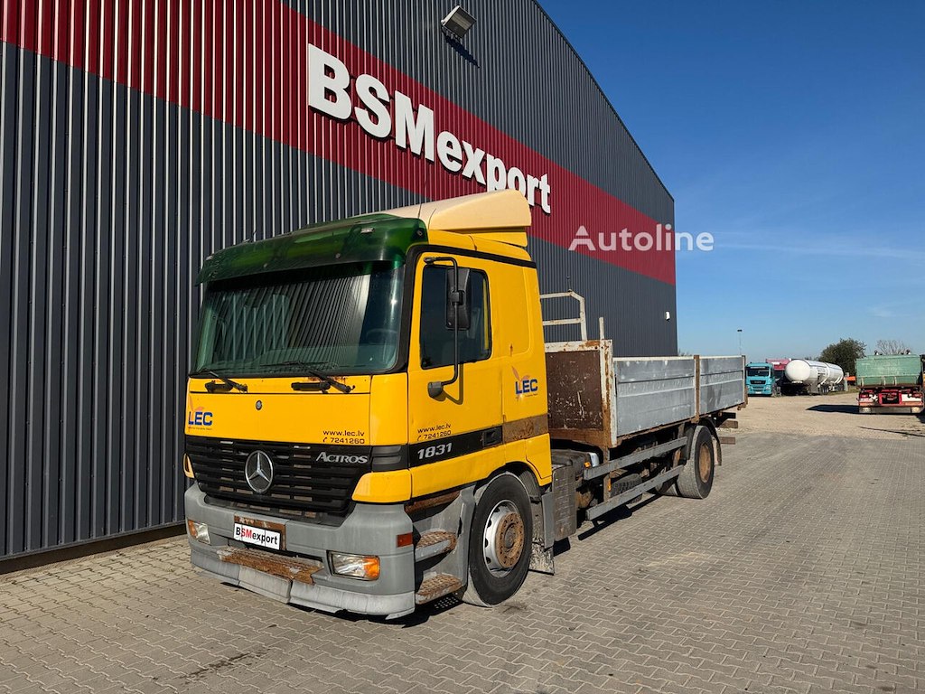 Mercedes-Benz Actros 1831 kamion s ravnom platformom