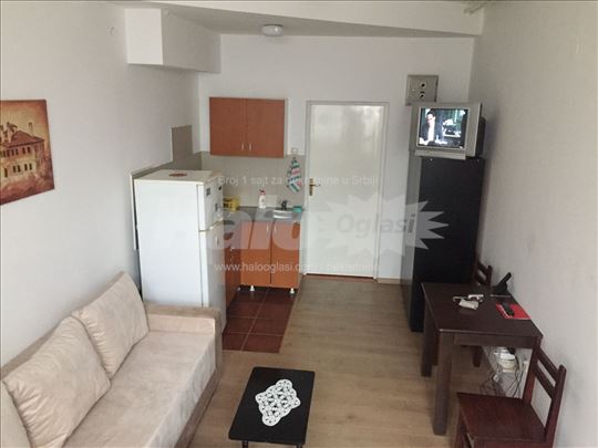 Beograd, Centar, Palilulska pijaca, Kneza Danila 8
