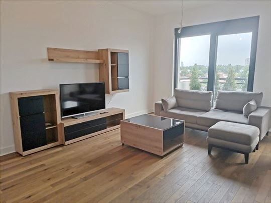 Lux 4.0 stan pored reke, ID 4950