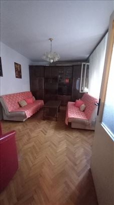 Jednosoban stan na Miljakovcu