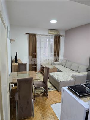 Dvosoban stan za izdavanje, blizu Caira,330€, 36m²