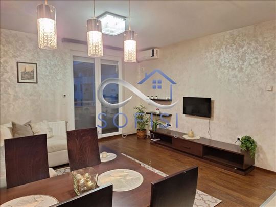 Novi Sad, Sajam kompleks - Odličan jednoiposoban s