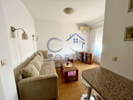 Novi Sad, Sajam - Namešten dvosoban stan ID#1286