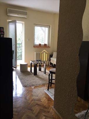 Garsonjera za izdavanje, 28m2, 300e