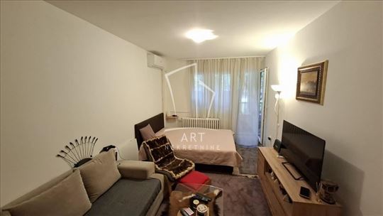 Odlična lokacija na Novom Beogradu ID#12411