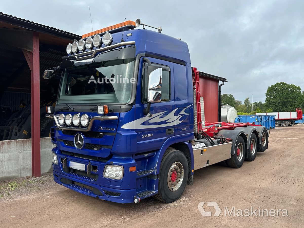 Prodaje se Mercedes-Benz 3260L rol kiper sa kukom na aukciji