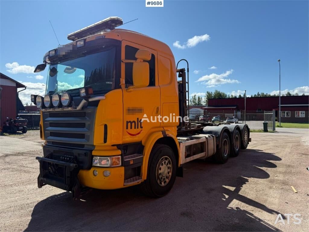 Scania G440 8X4 Truck with plow and salting equipment Rep kamion rol kiper