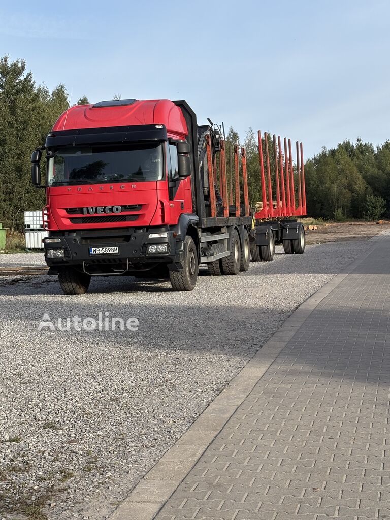 IVECO AT260T45 kamion za prevoz drva + šumarska prikolica