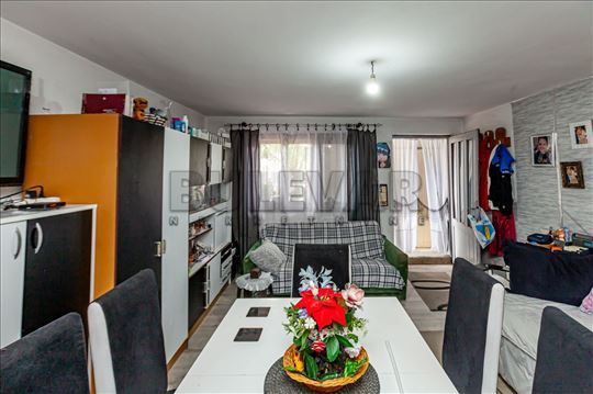 Kuća na Mramorskom brdu, prizemlje i sprat, 10