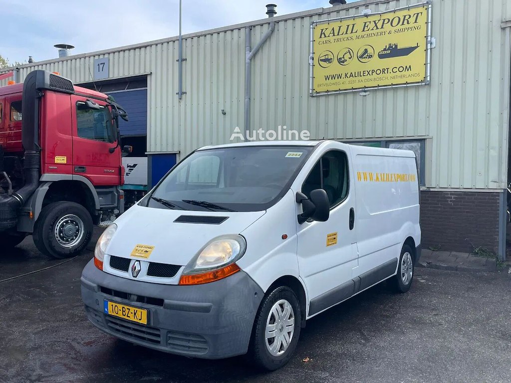 Renault Trafic 1.9 dCi Closed Cabin Airconditioning Manual Gearbox minibus furgon