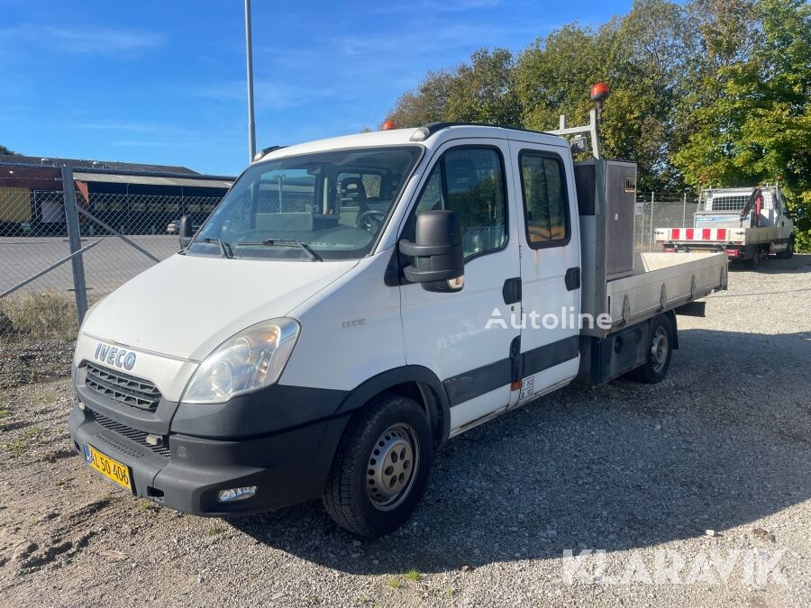 Prodaje se IVECO Daily 35S minibus furgon na aukciji