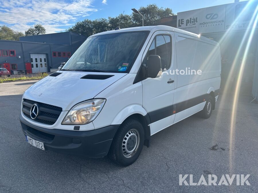 Prodaje se Mercedes-Benz Sprinter minibus furgon na aukciji