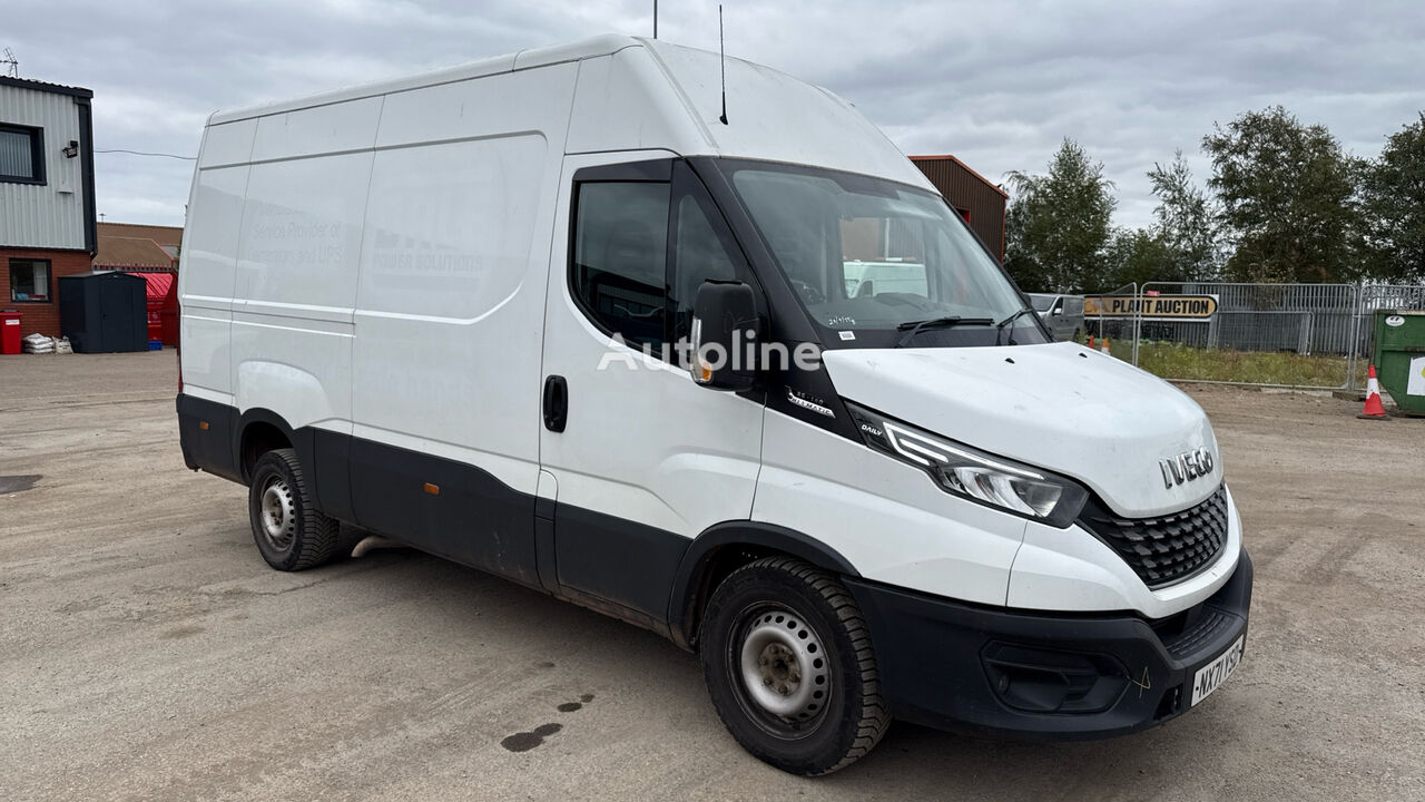 Prodaje se IVECO Daily 35-140 2.3 3520 WB minibus furgon na aukciji