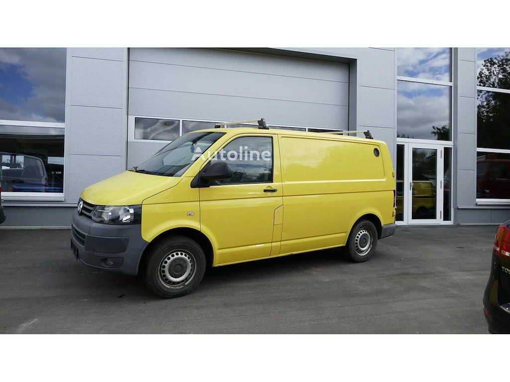 Prodaje se Volkswagen T5 minibus furgon na aukciji