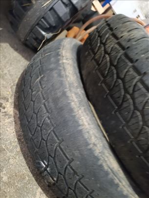 Prednje traktorske gume