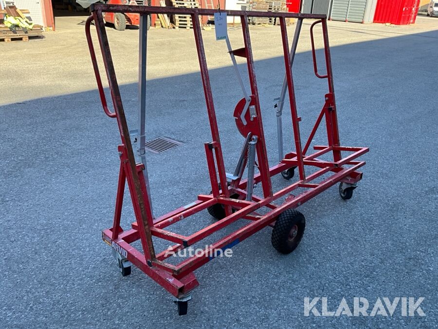 Prodaje se Starke Arvid 10 600 prikolicu za prevoz stakla na aukciji