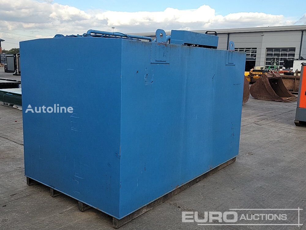 Prodaje se Koronka 2500 Litre Bunded Tank rezervoar za skladistenje goriva na aukciji