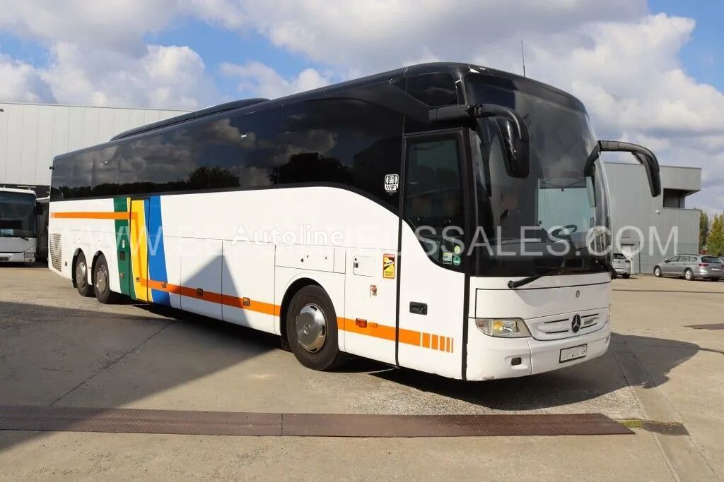 Mercedes-Benz TOURISMO 17RHD-L turistički autobus