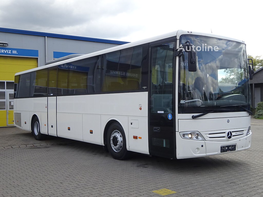 Mercedes-Benz Intouro turistički autobus