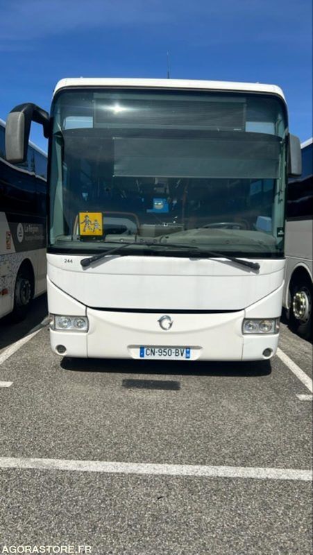 Prodaje se IVECO CROSSWAY prigradski autobus na aukciji