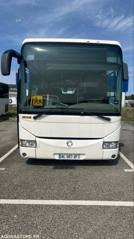 Prodaje se IVECO CROSSWAY prigradski autobus na aukciji