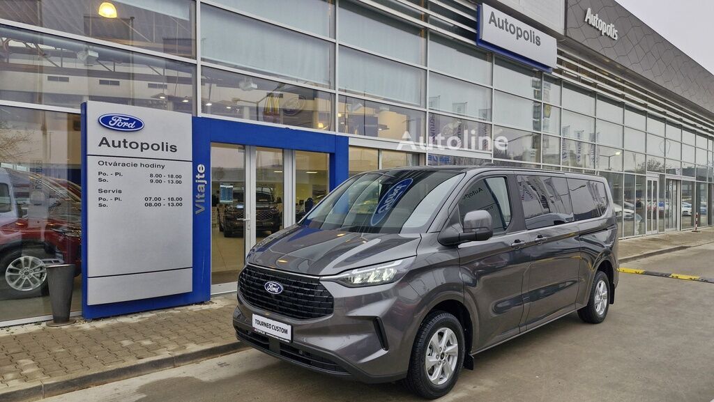 Novi Ford Tourneo Custom Family L2H1 putnički minibus