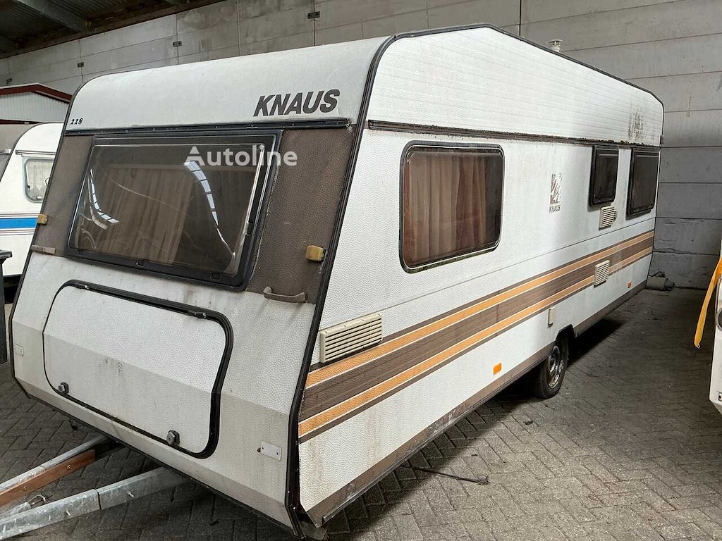 Prodaje se Knaus 8603 kamp prikolicu na aukciji