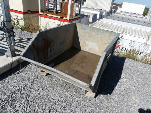 Prodaje se BAC de grue muba kontejner za glomazni otpad na aukciji