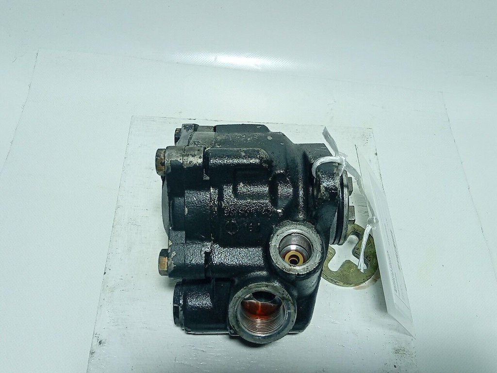 7685955289 servo pumpa za Renault Midlum | 00 kamiona