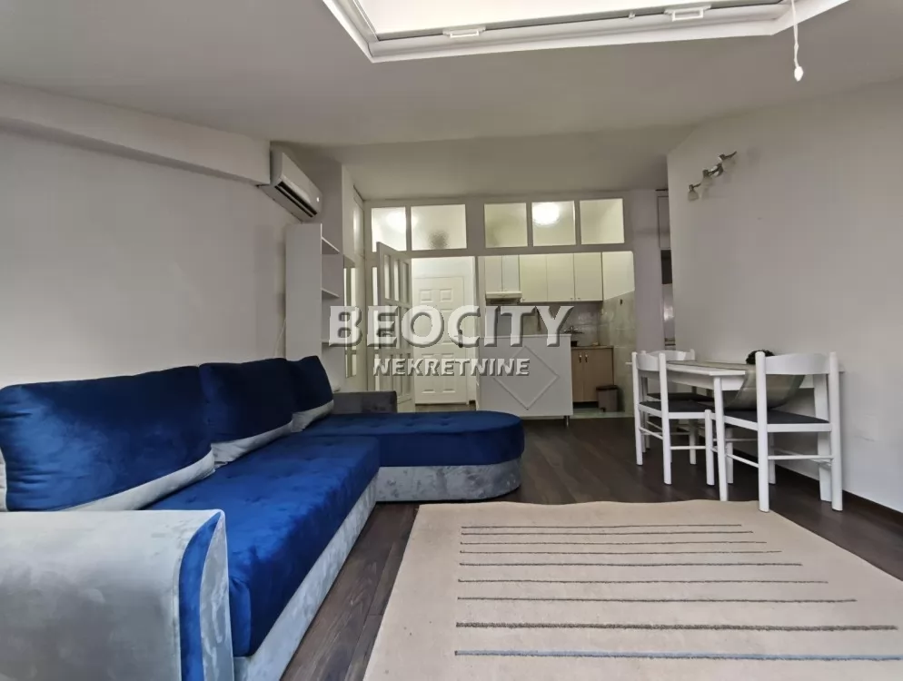 Dvosoban stan, 50 m2, Grbavica, Doža Đerđa ID: 113927