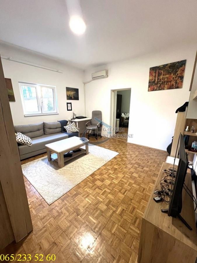 Stan - Beograd, Vračar Slavija - ID oglasa 5578