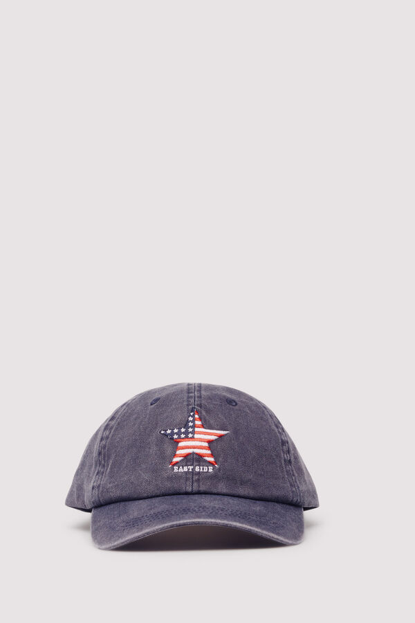 Kappe mit amerikanischer Flagge und Stern