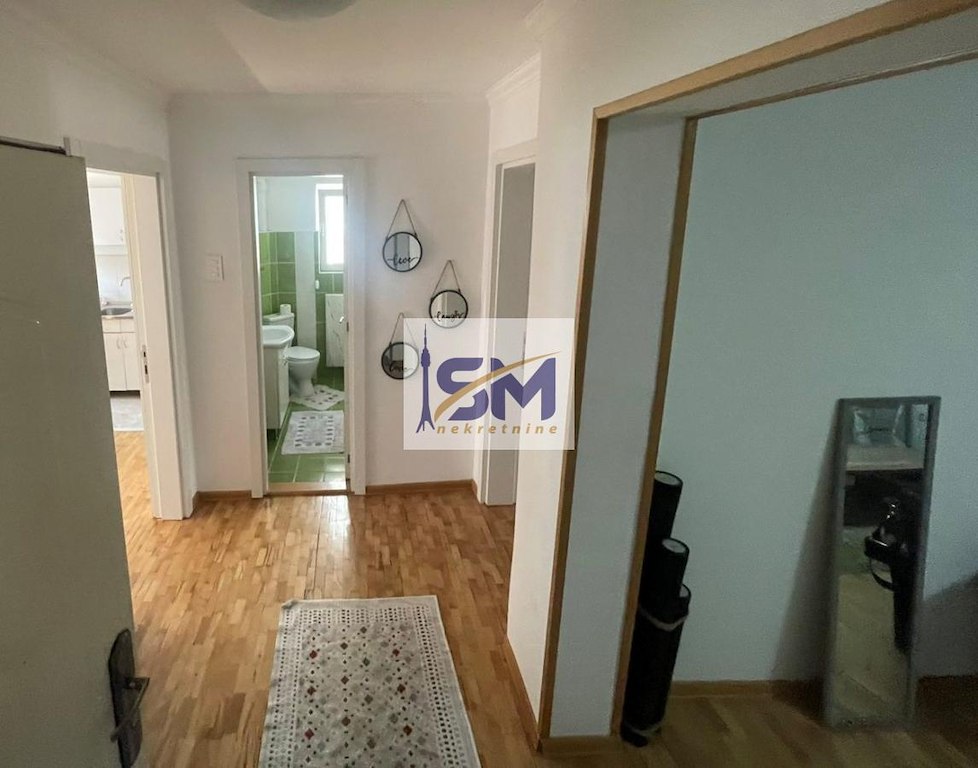 Kanarevo brdo, namešten stan 58m2
