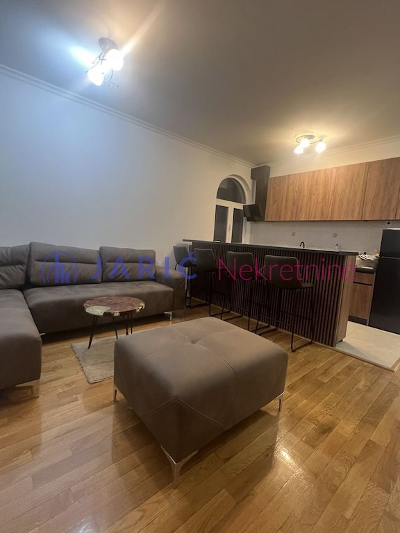 Banjica 75m2. 3. 0. Blzina TC Banjica.