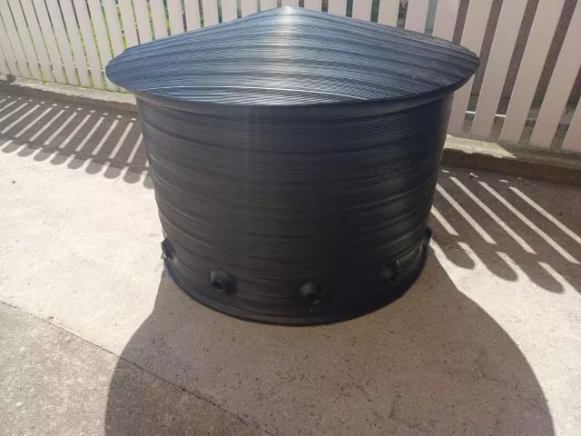 PLASTIČNA KACA 250L