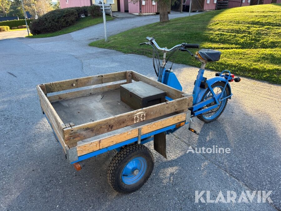 Prodaje se Packmoped Cresent skuter na aukciji