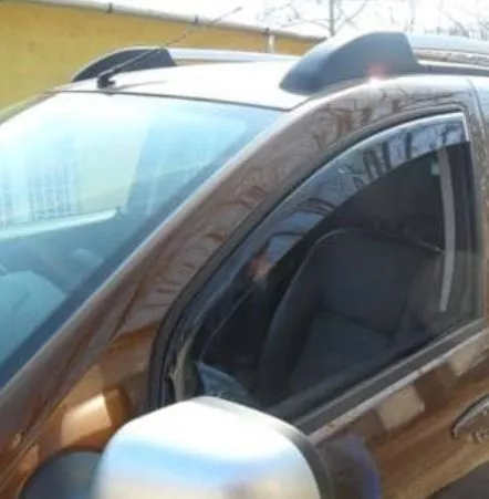 BOCNI VETROBRANI (PREDNJI) ZA DACIA DUSTER