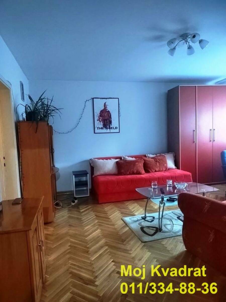 Zvezdara, Zvezdarska šuma - Mite Rakića, 50m2