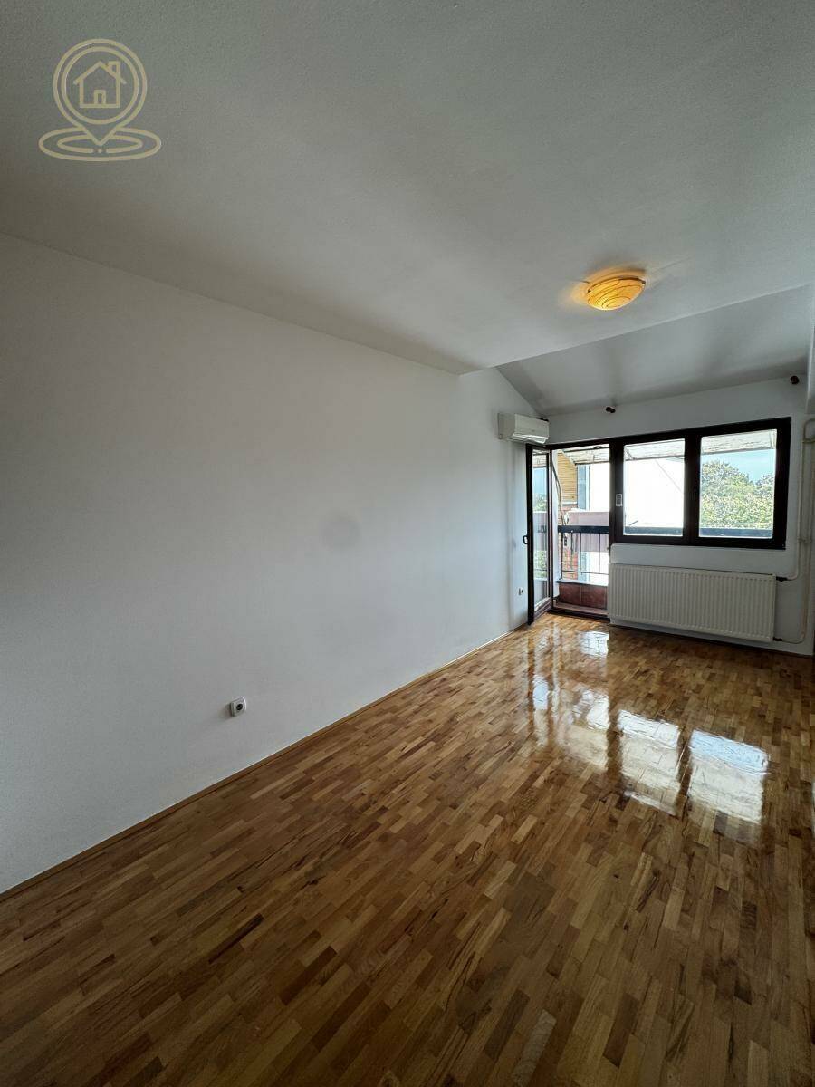 Dvosoban stan u Borči – Sonje Marinković, 29 m² + 16 m² dodatnog prostora